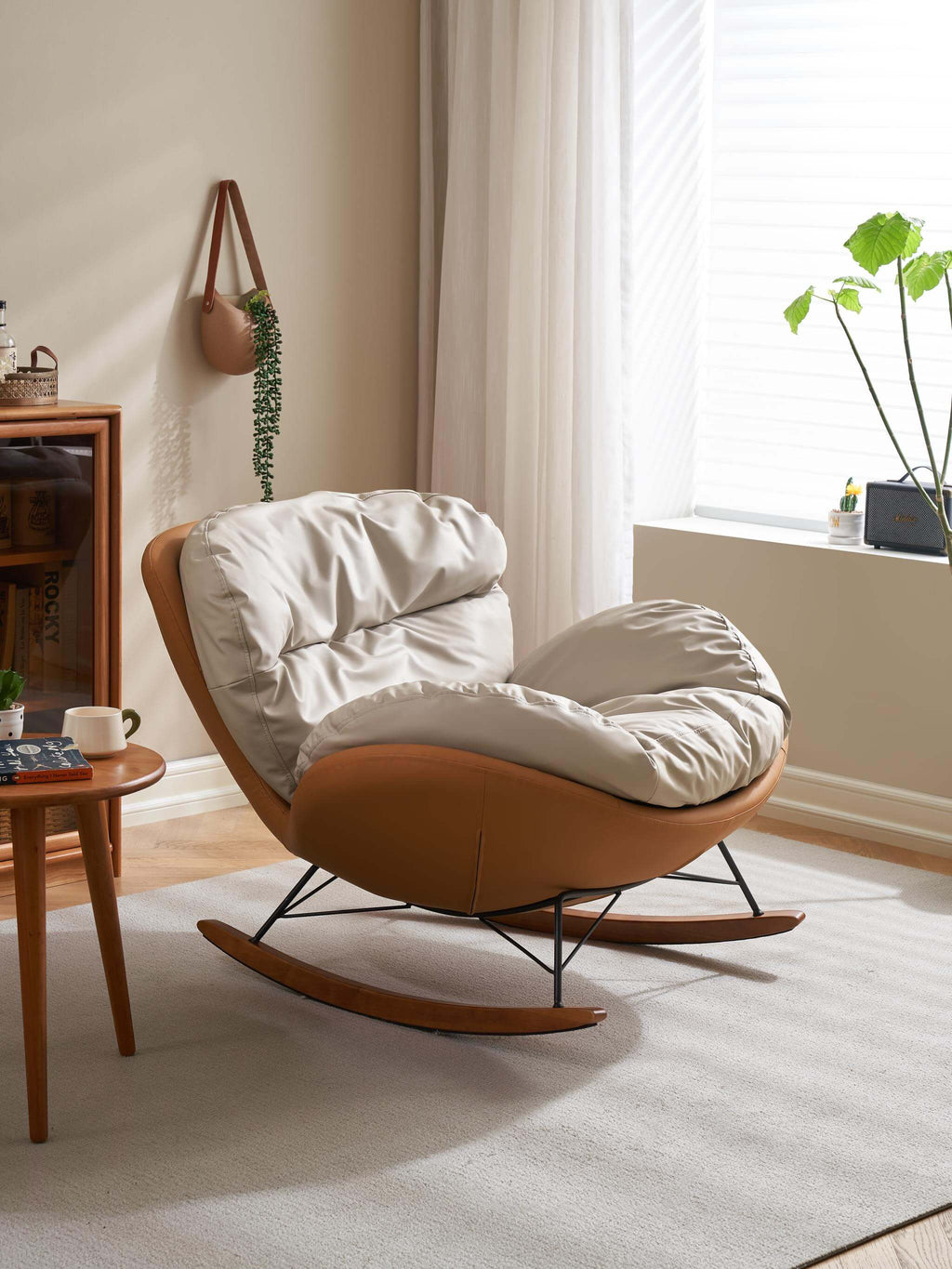 Jade Modern Lounge Chair - Singapore | COMFY